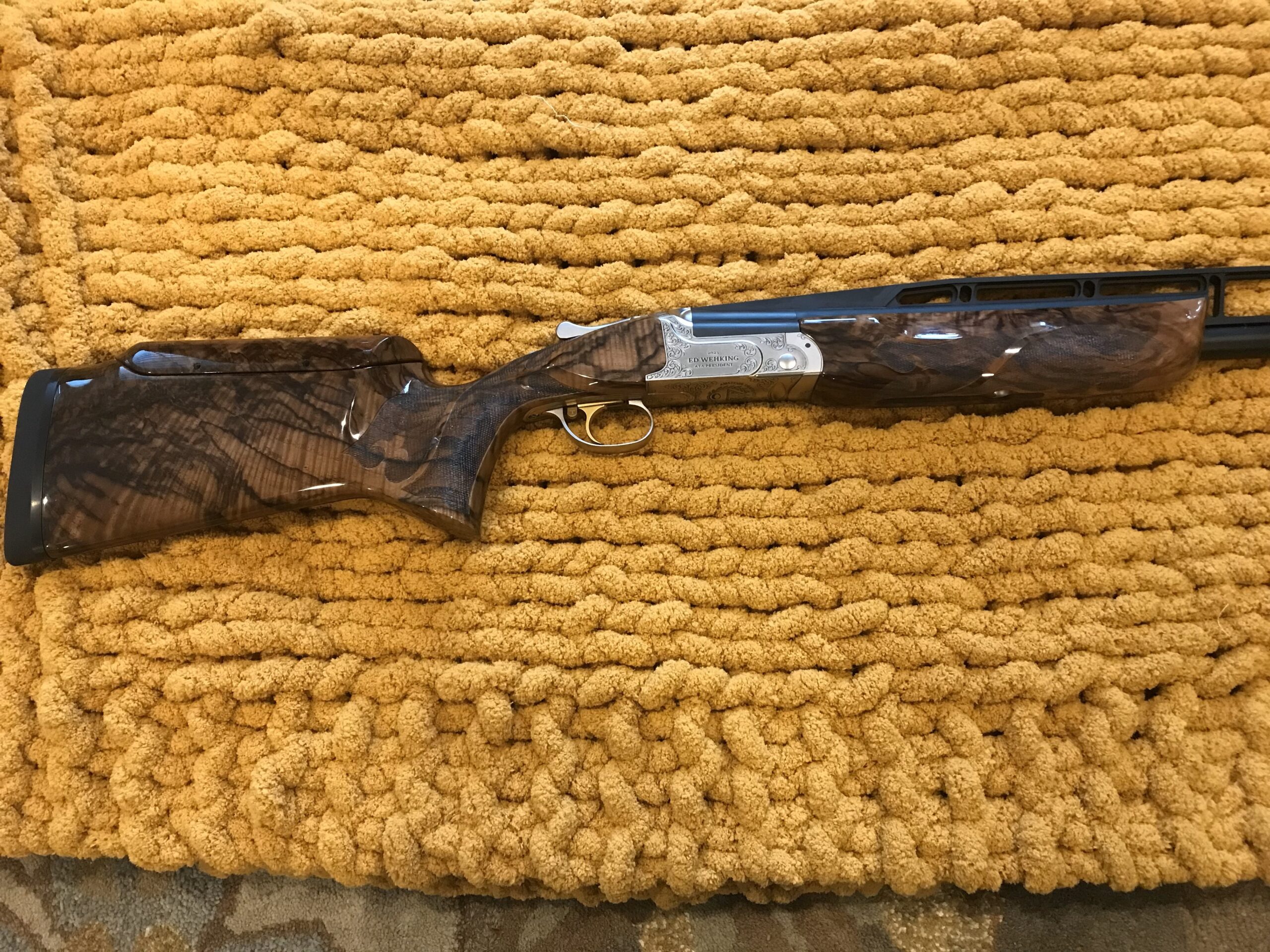 24B UT Finished Gun - Trap and Field Magazine